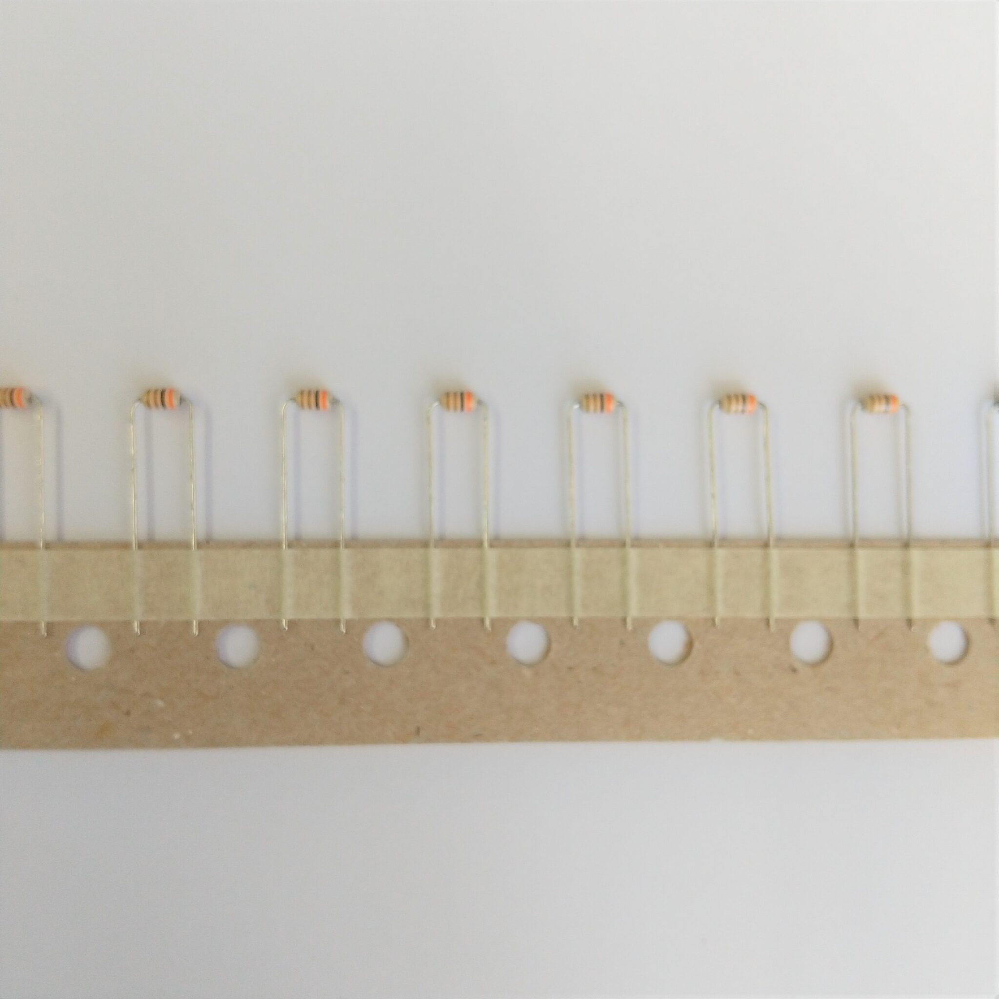 CFS1/4CMTA3R0J | トラント.net